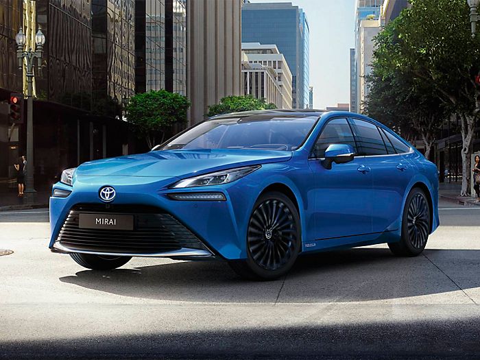 Toyota mirai refueling store