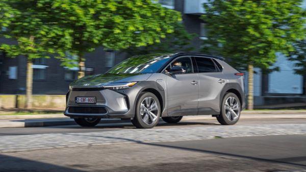 Nowa usługa Toyota Charging Network | 3 taryfy