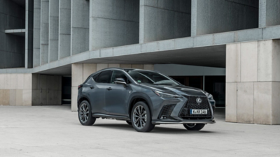 Yeni Lexus LBX Kendi Kendini Şarj Eden Hibrit | Lexus