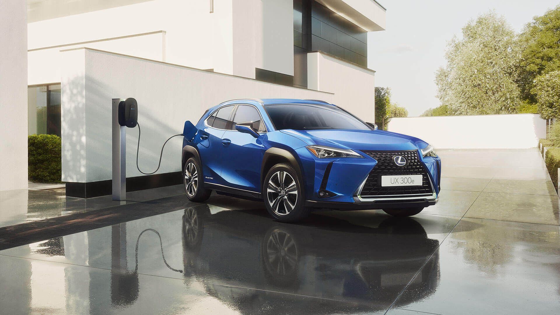 Lexus UX 300e | Lexus Hrvatska