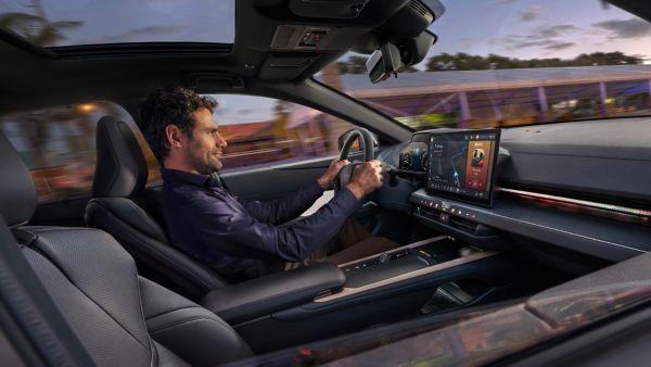 Lexus Bluetooth Connectivity | Lexus Europe
