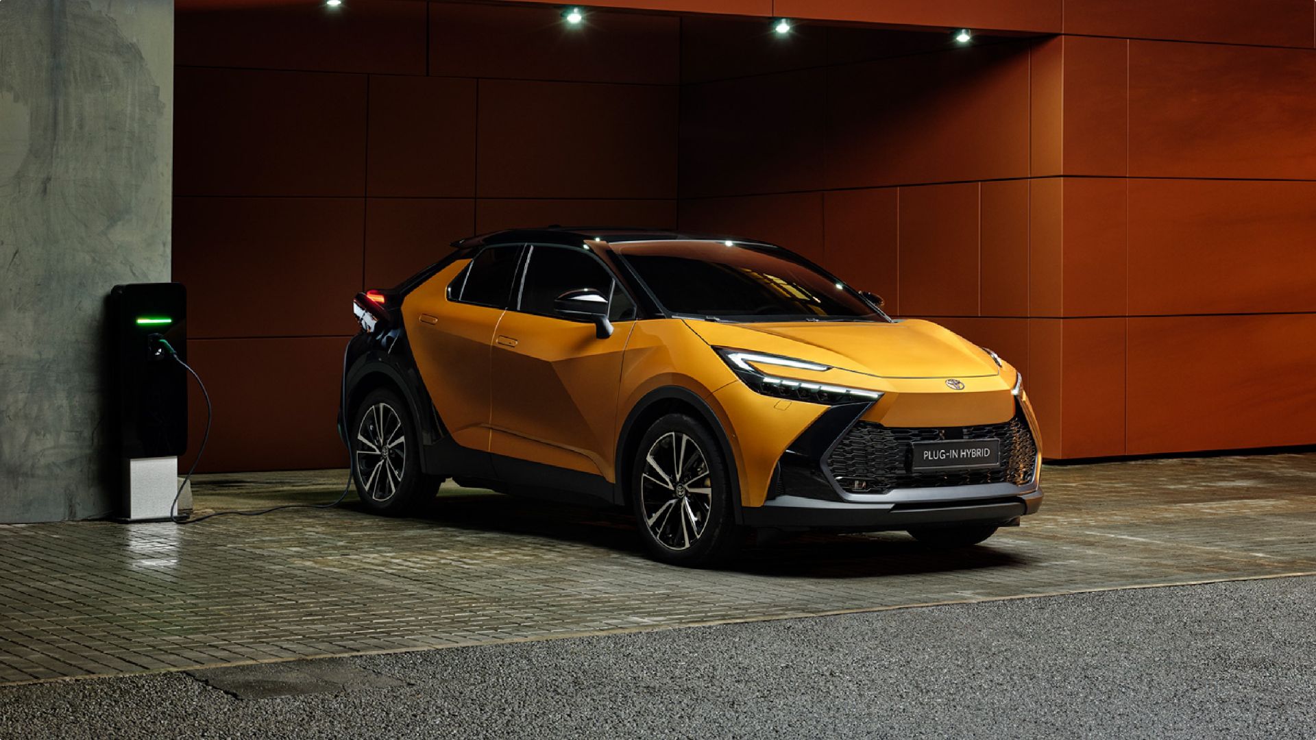 JPJ AUTO - Hybrydowe samochody Plug-in Toyota - Oszczędność i ekologia