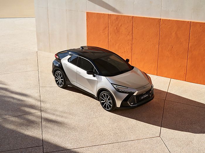 Toyota C-HR 2024 Debut Dengan PHEV 223 Tenaga Kuda, 45% OFF