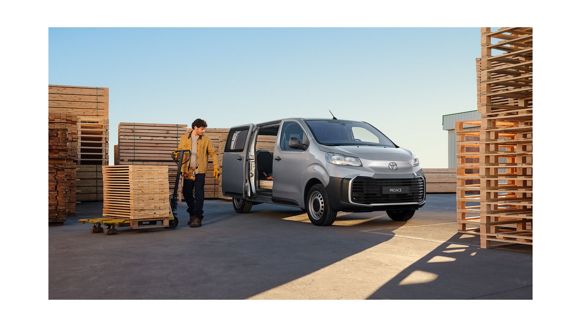 Medidas Toyota Proace y capacidad de carga | Toyota