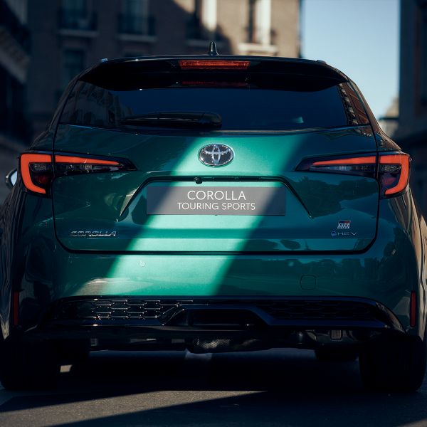 Toyota Corolla Touring Sports | Break spatios de familie