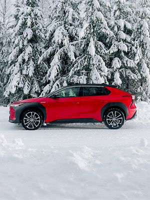 Auto, īpašie piedāvājumi, mobilitāte | Toyota Latvija