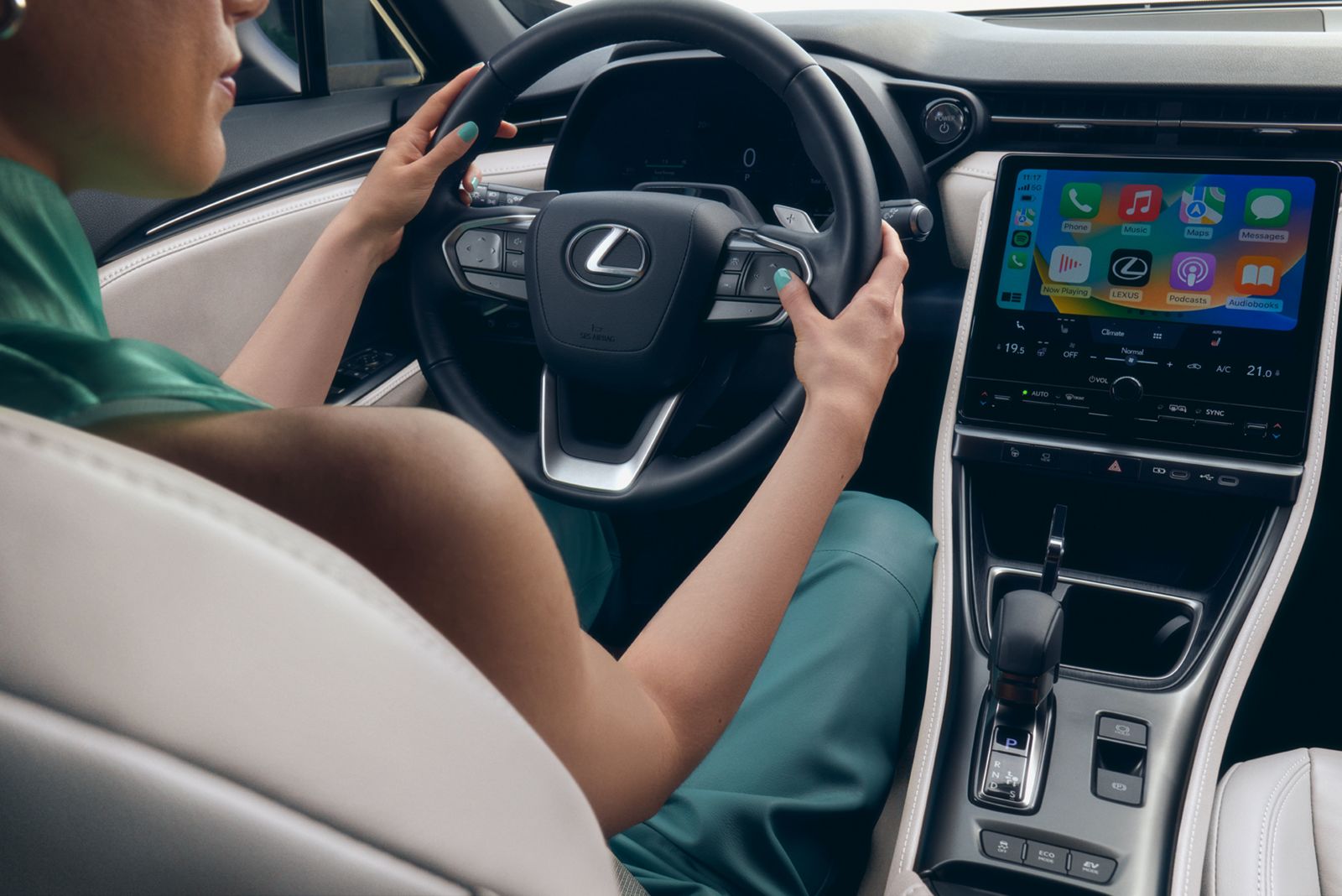 Lexus LBX | Hybrid SUV | Lexus UK