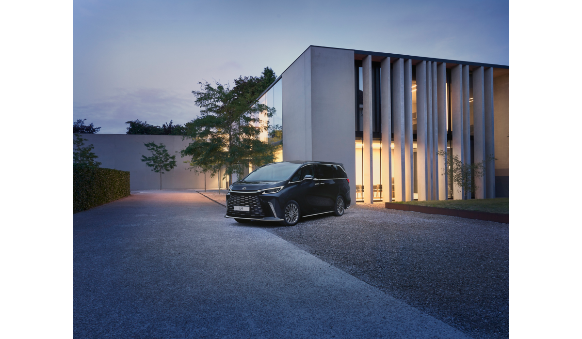 Lexus-mallisto - kaikki mallit | Lexus Suomi