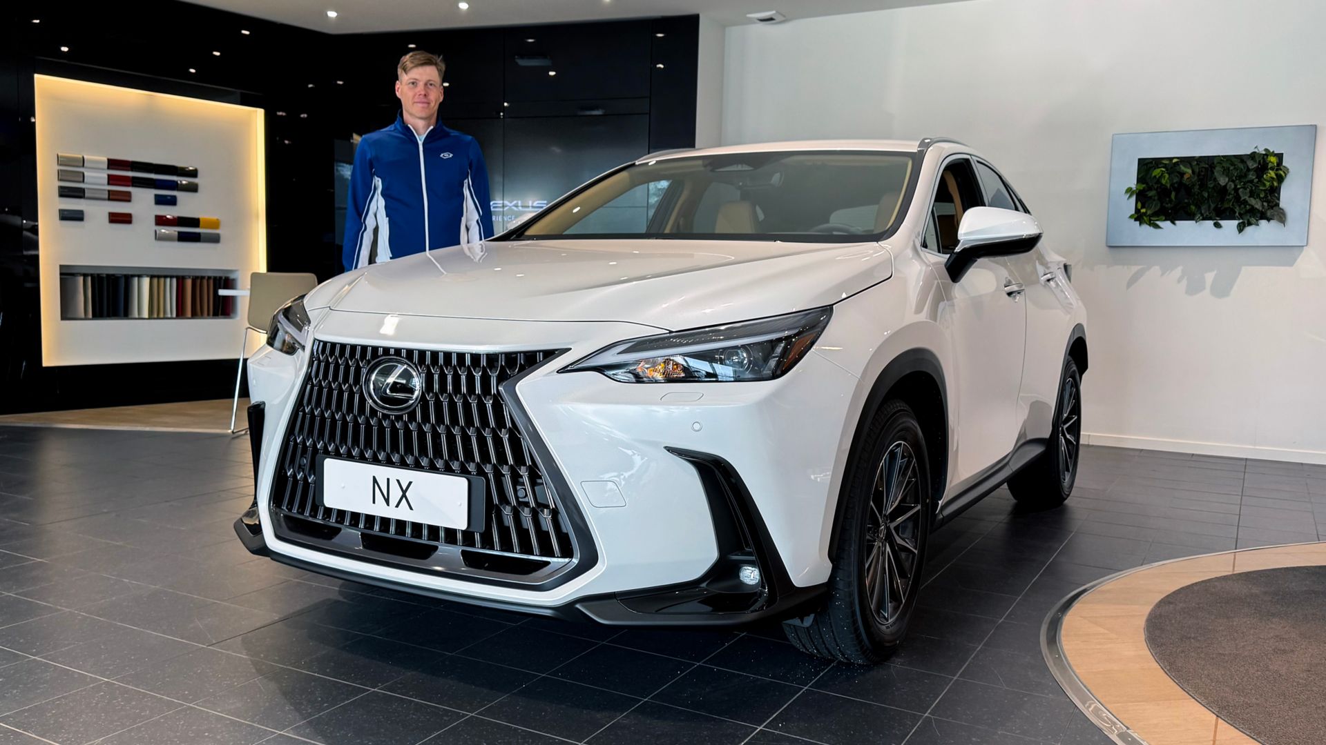 Harri Heliövaara Lexuksen brändilähettilääksi | Lexus Suomi