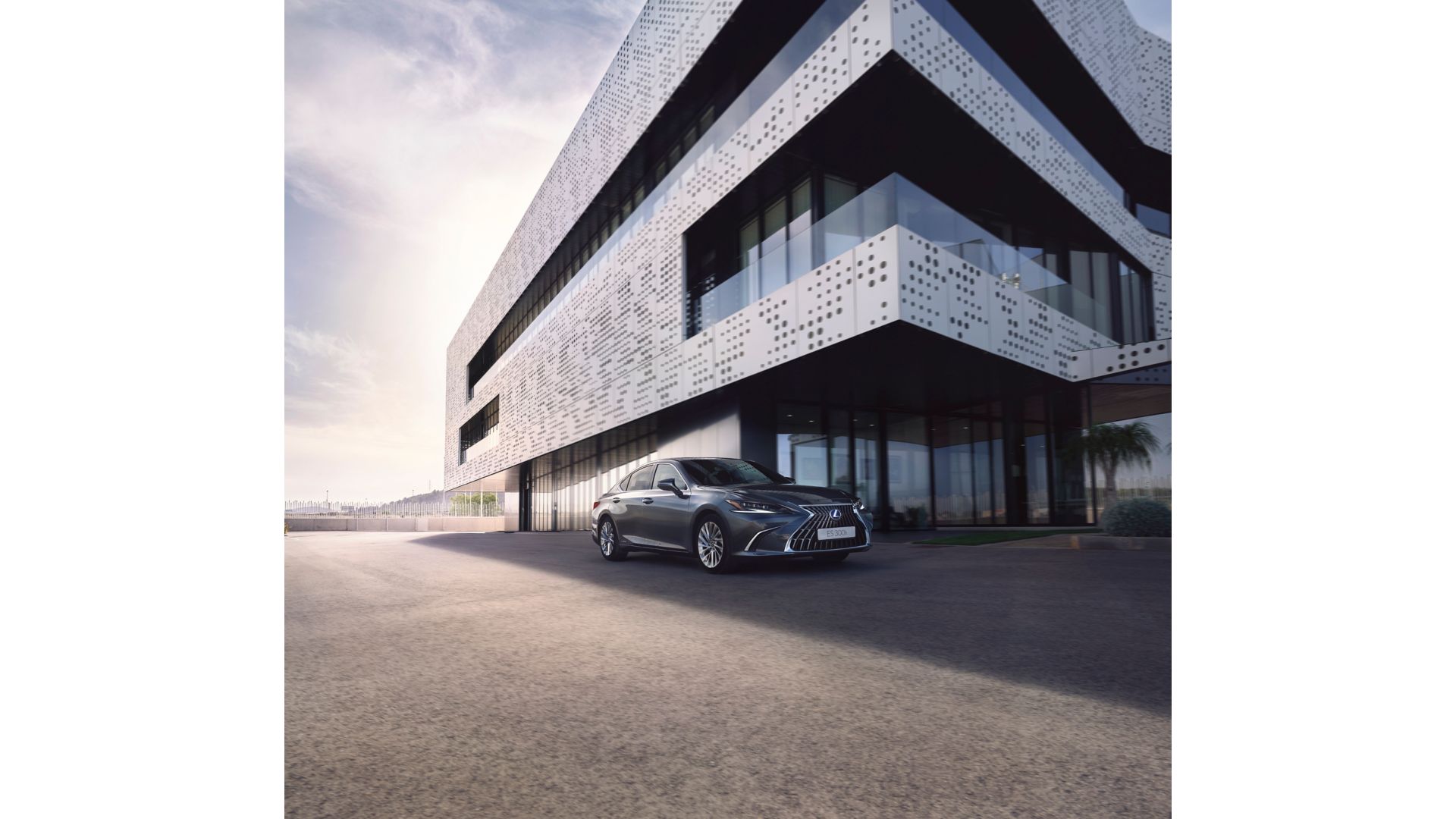 Livret de bienvenue de la Lexus ES 300h | Lexus France