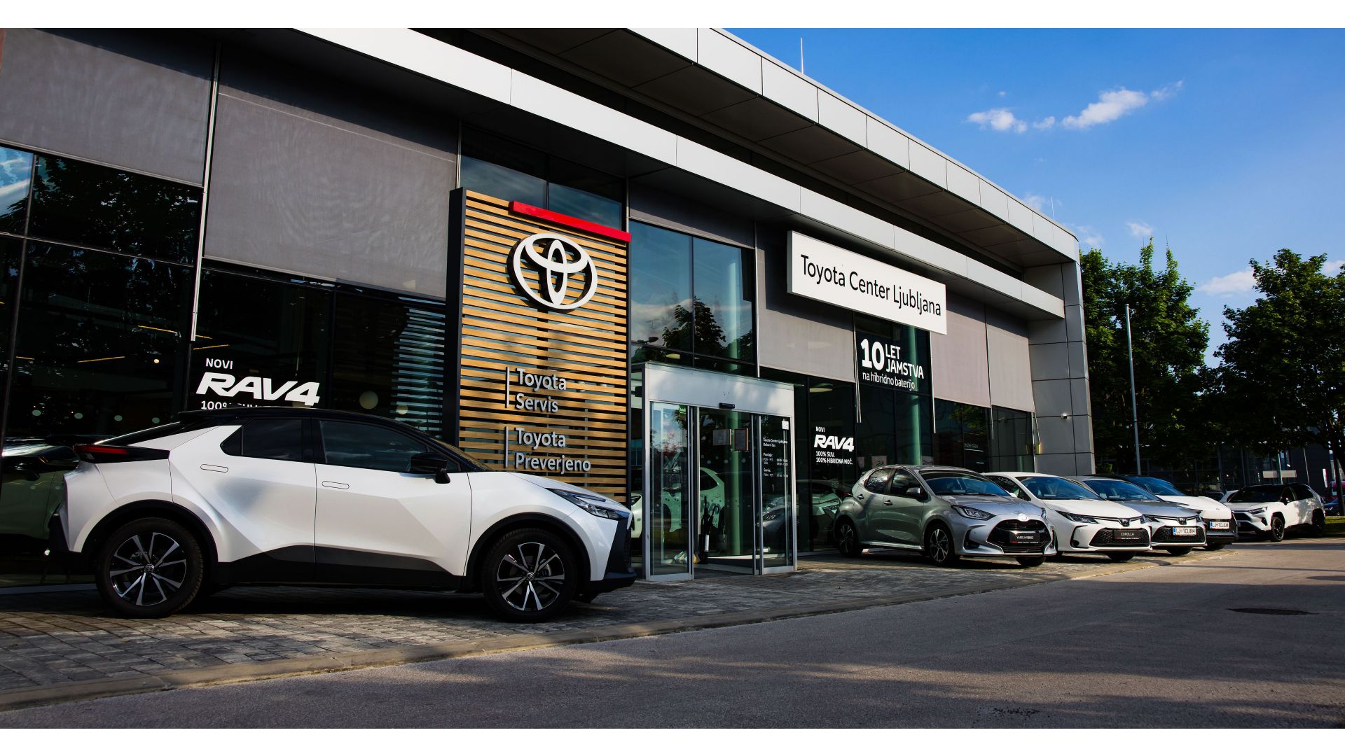 Toyota center Ljubljana | Toyota partner