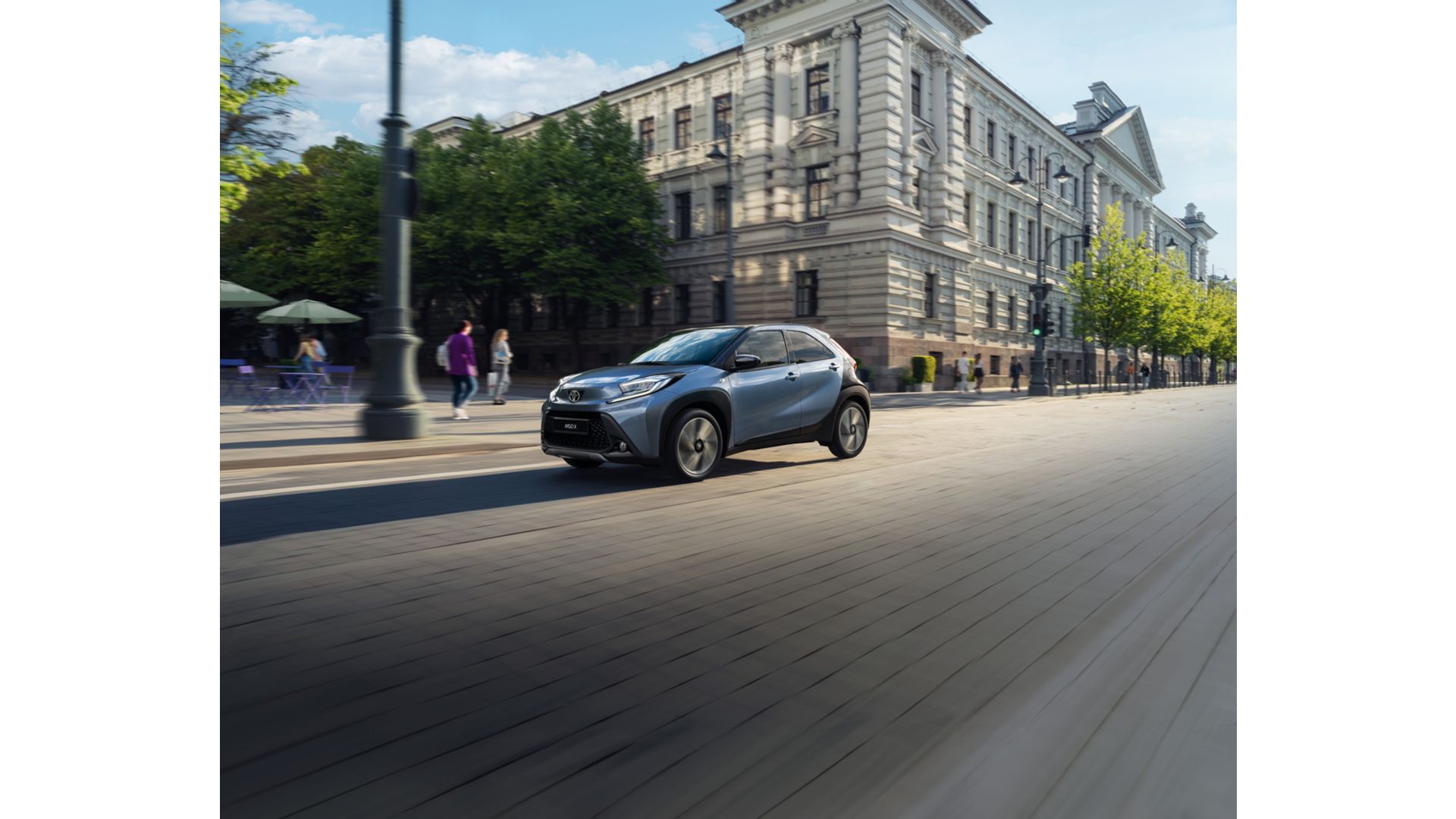 City car Toyota: auto utilitarie ibride | Toyota