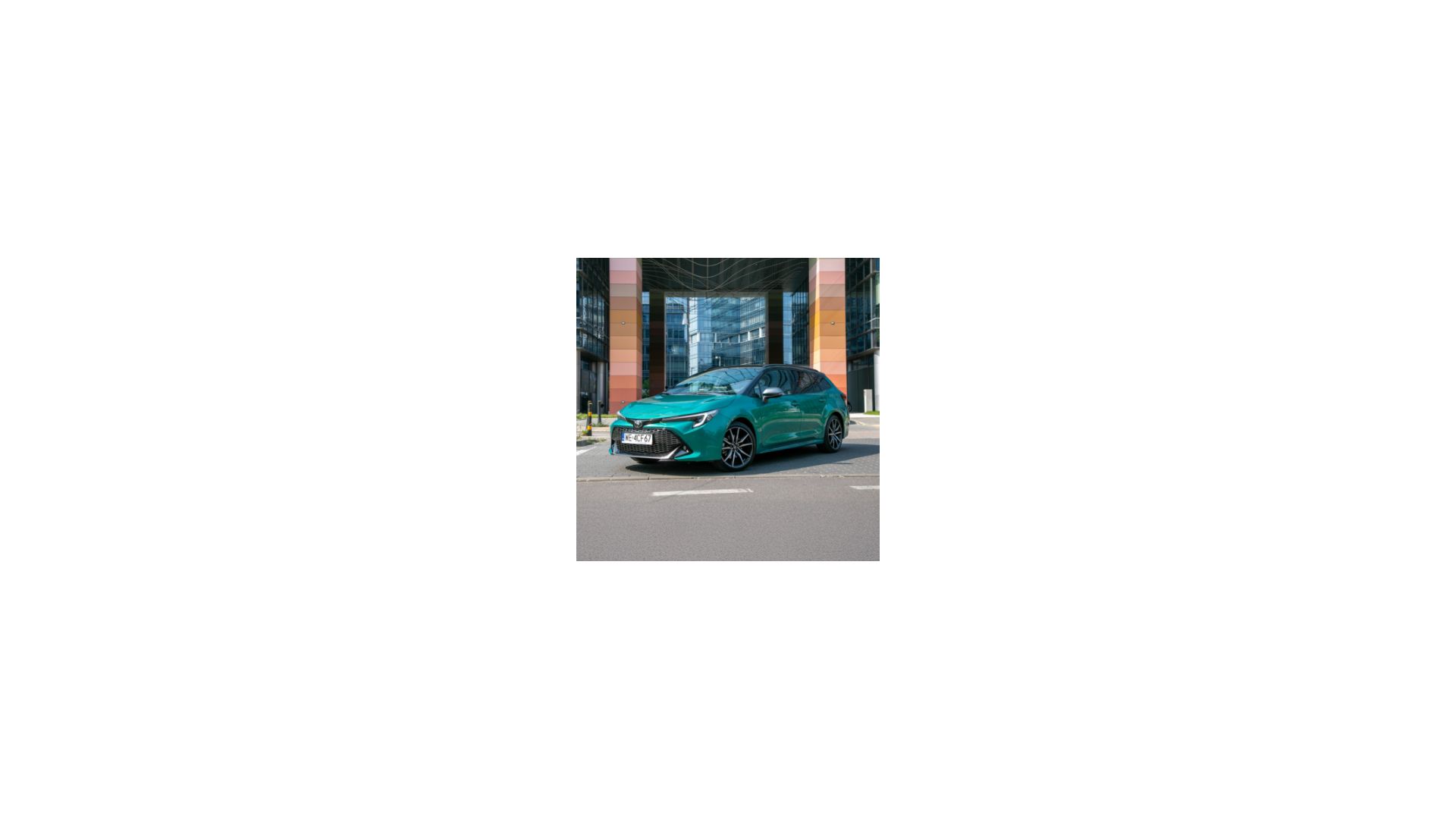 Toyota Corolla Hatchback i TS Kombi w ofercie specjalnej