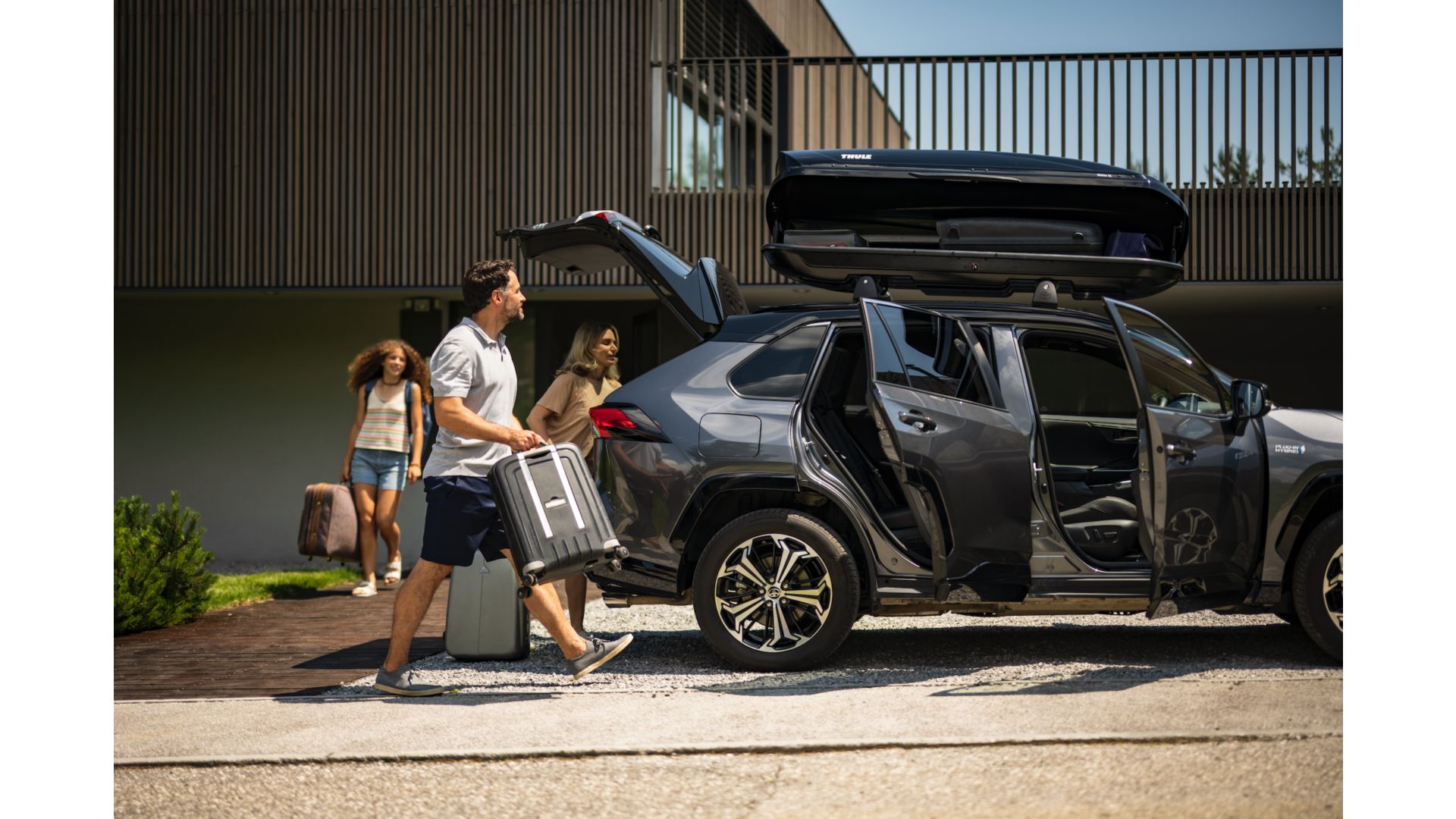 Importing & Exporting Your Vehicle | Owners | Toyota UK