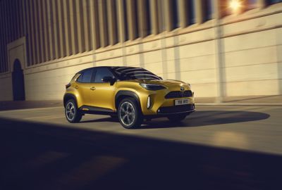 Hibrid elektromos autók | Plug-in | Öntöltő | Toyota