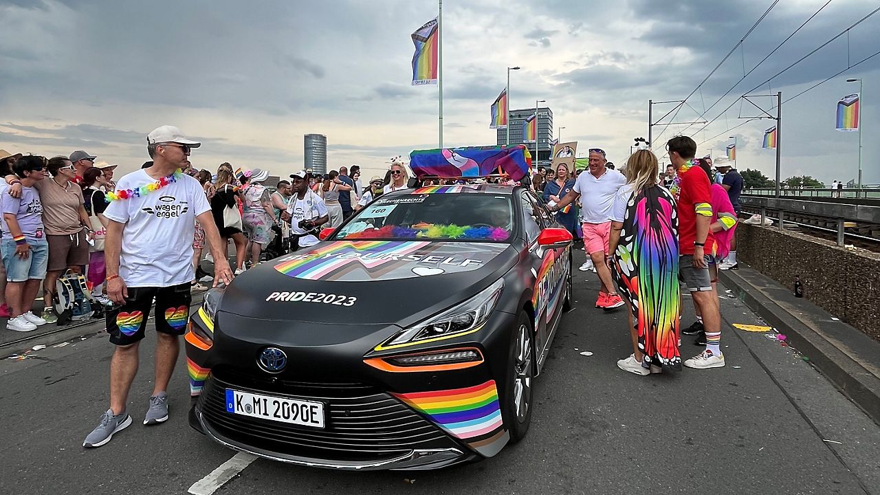 Pride Car