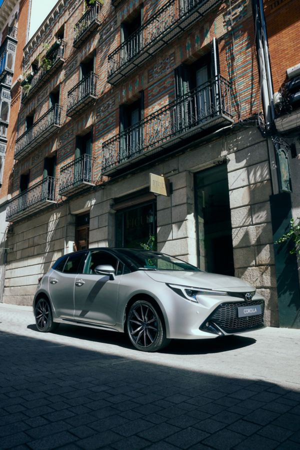Corolla Hatchback | Hybrid Family Car | Toyota UK