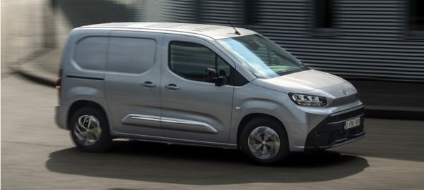 Wzrost popularności pojazdów Toyota Professional | TOYOTA