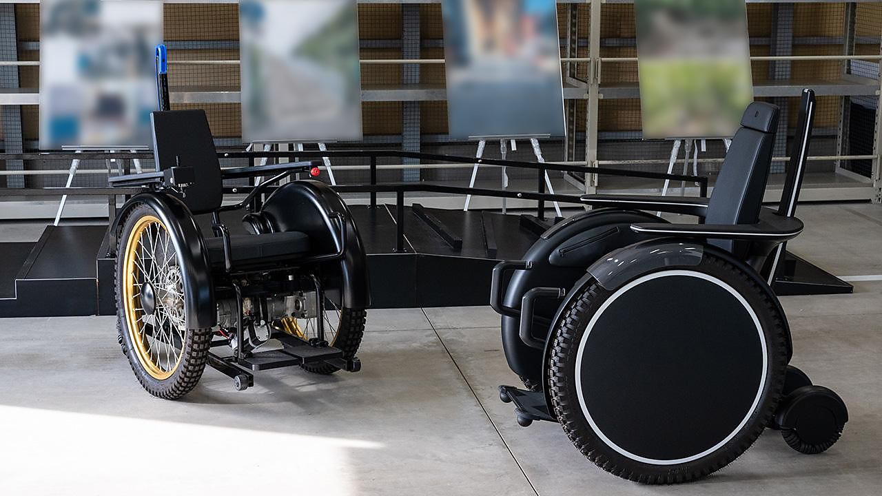 Electric Wheelchair Electric Wheelchair & Motorized Wheelchair