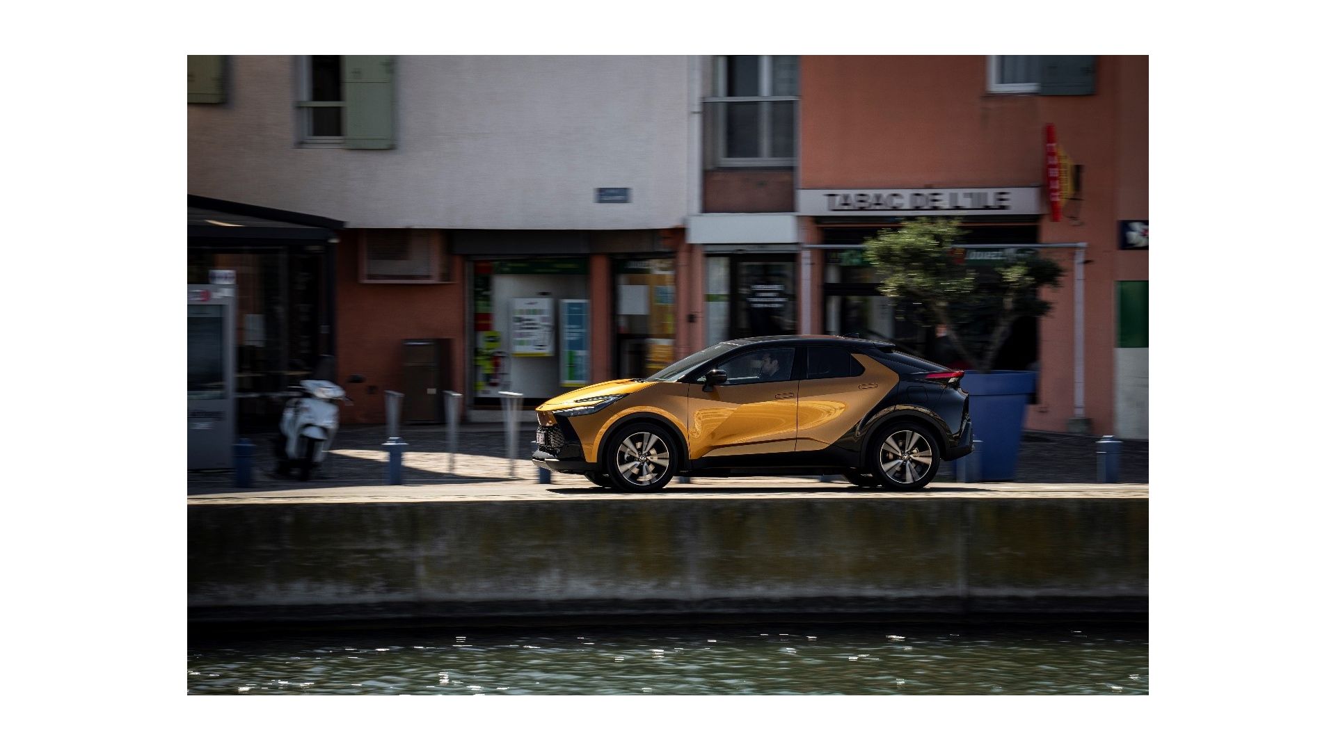 Optimalan doseg EV-a s novim Toyota C-HR Plug-In Hybrid 220