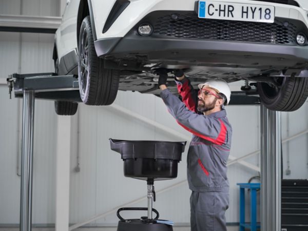 Toyota Service | godt kørende med et serviceeftersyn