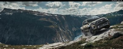 4x4 Frequently Asked Questions | 4X4 Cars | Toyota UK