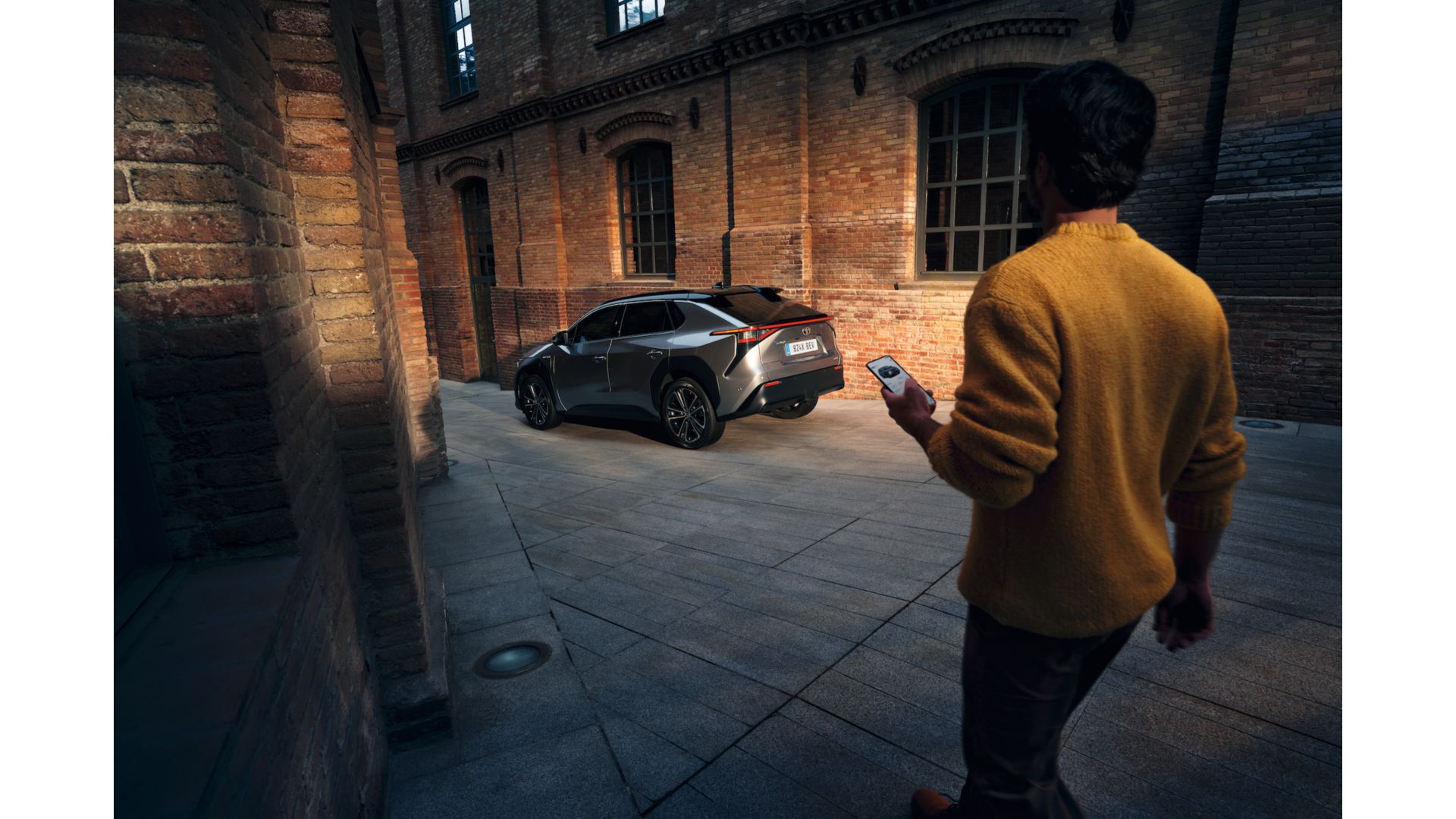 How-to Guides | Connectivity | Toyota UK