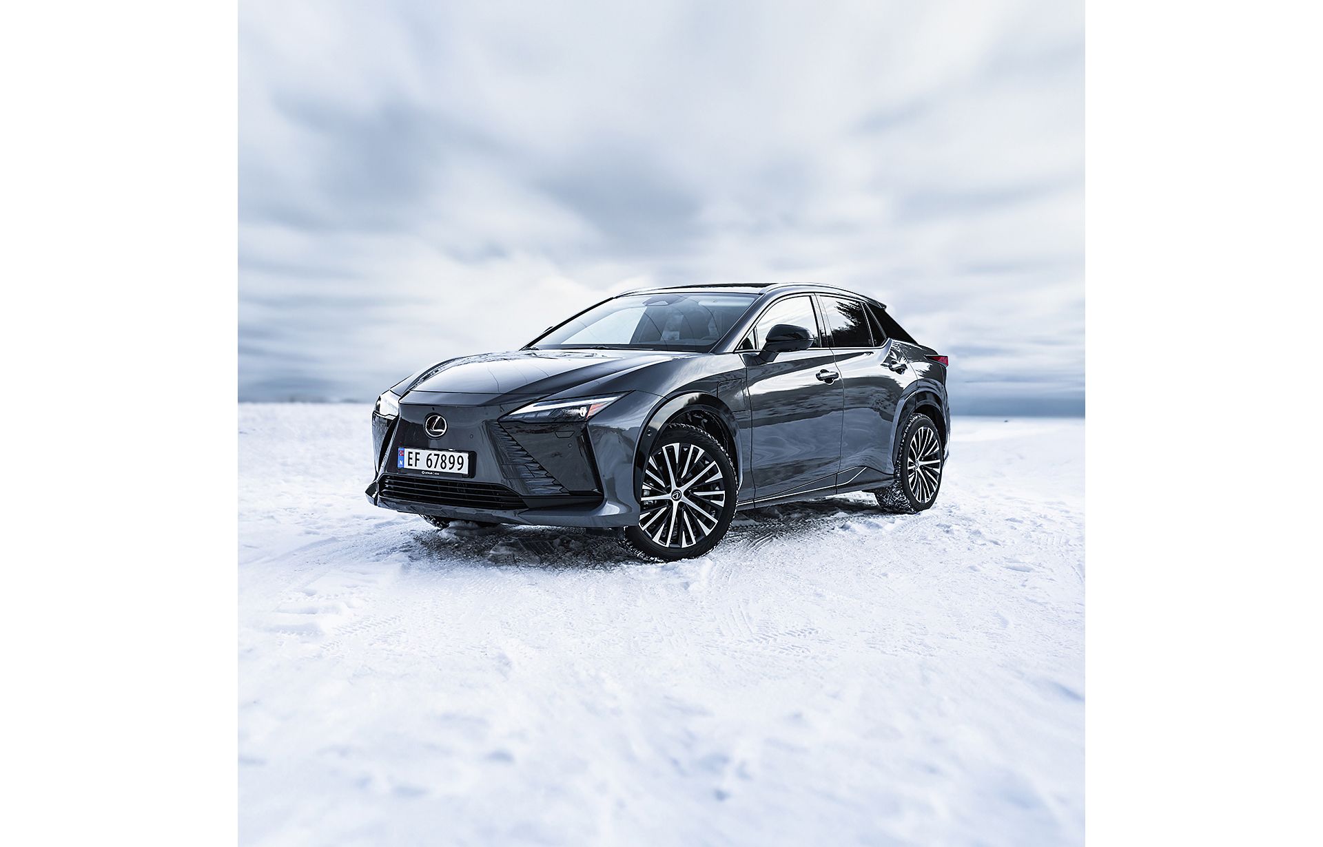 Lexus RZ | Lexus Norge