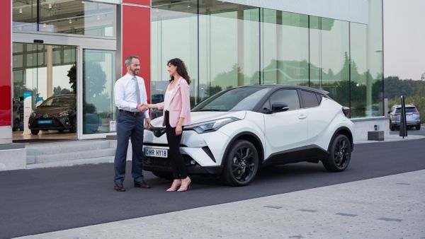 Personal Contract Hire | Discover car finance | Toyota UK