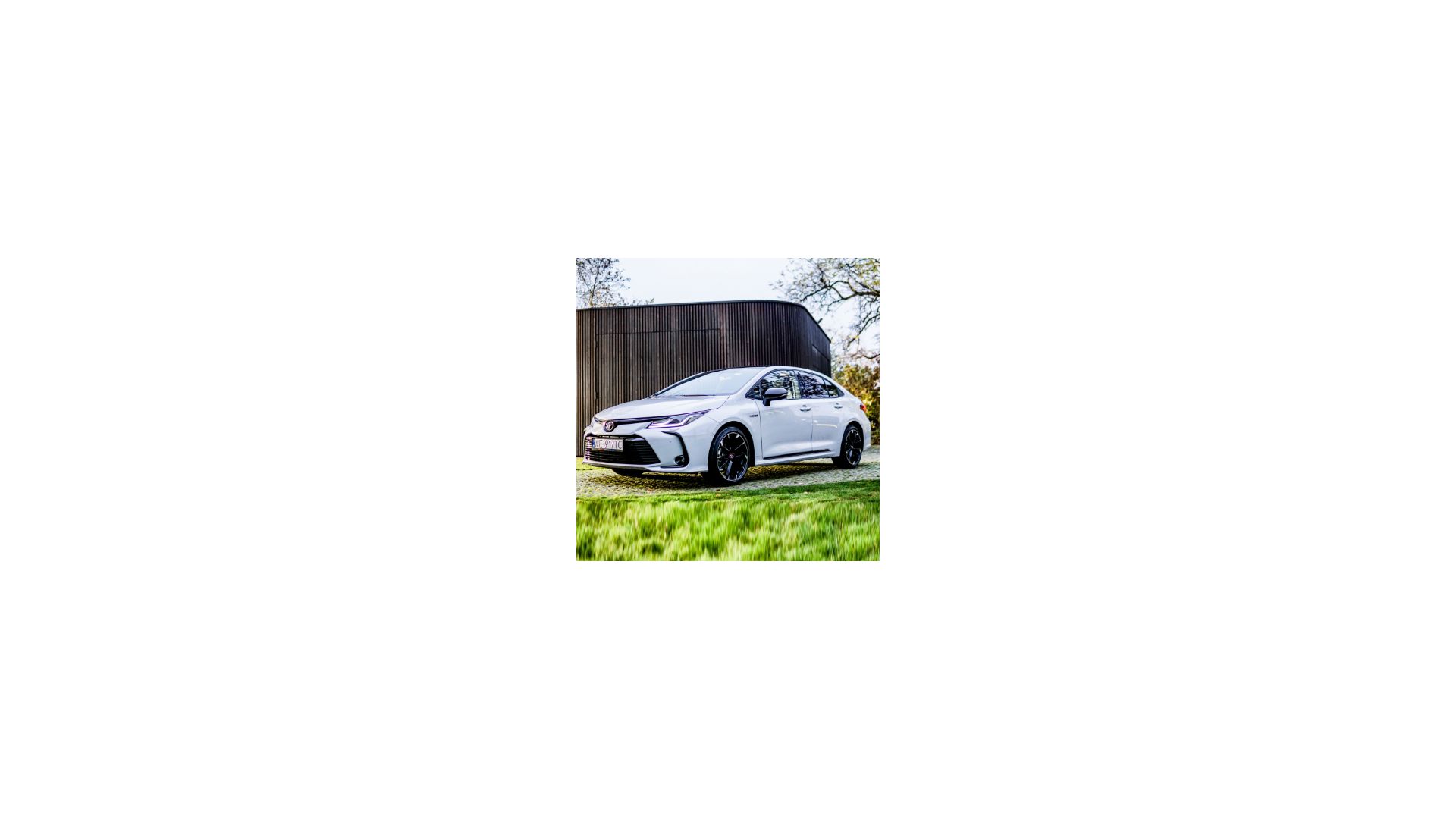 Toyota | Jaworski Auto Bydgoszcz - W Polsce sprzedano już ponad 50 000 ...