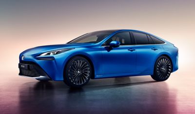 Toyota Hydrogen, guida a zero emissioni, solo gocce d'acqua | Toyota